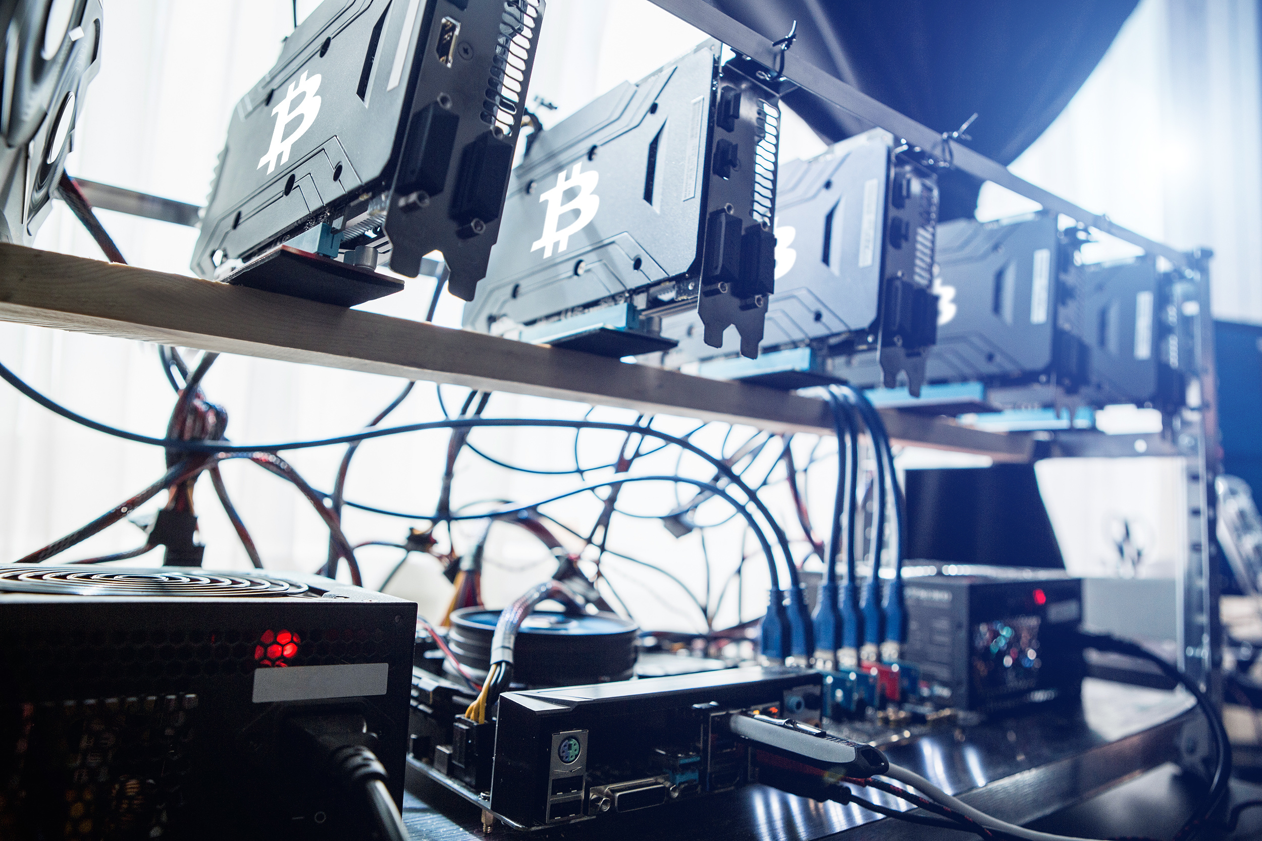 How Does the ASIC Miner Work? - Blackwell Global